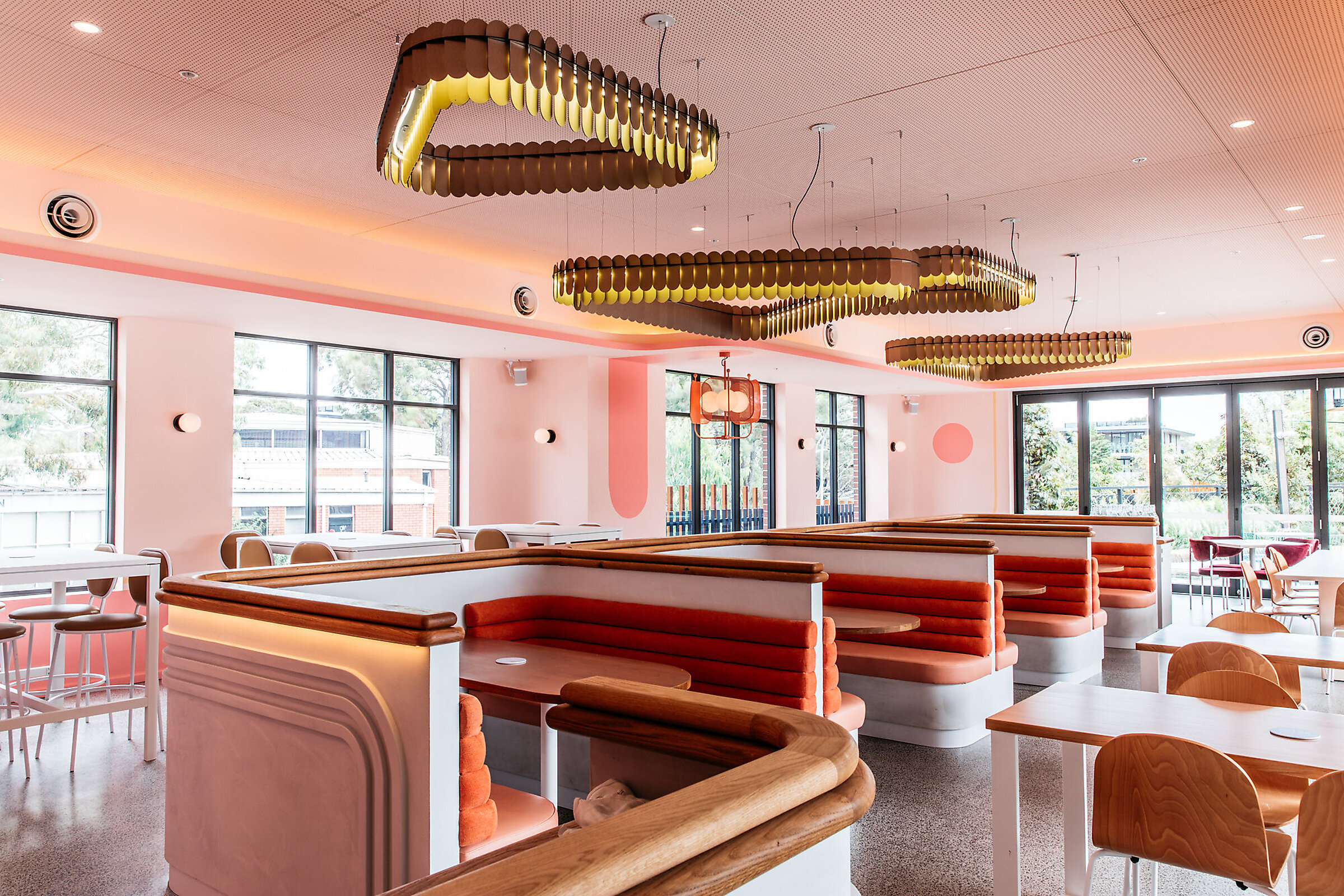 Sunset Diner by Guru Projects | Best Restaurant Design 2021 | Eat Drink ...