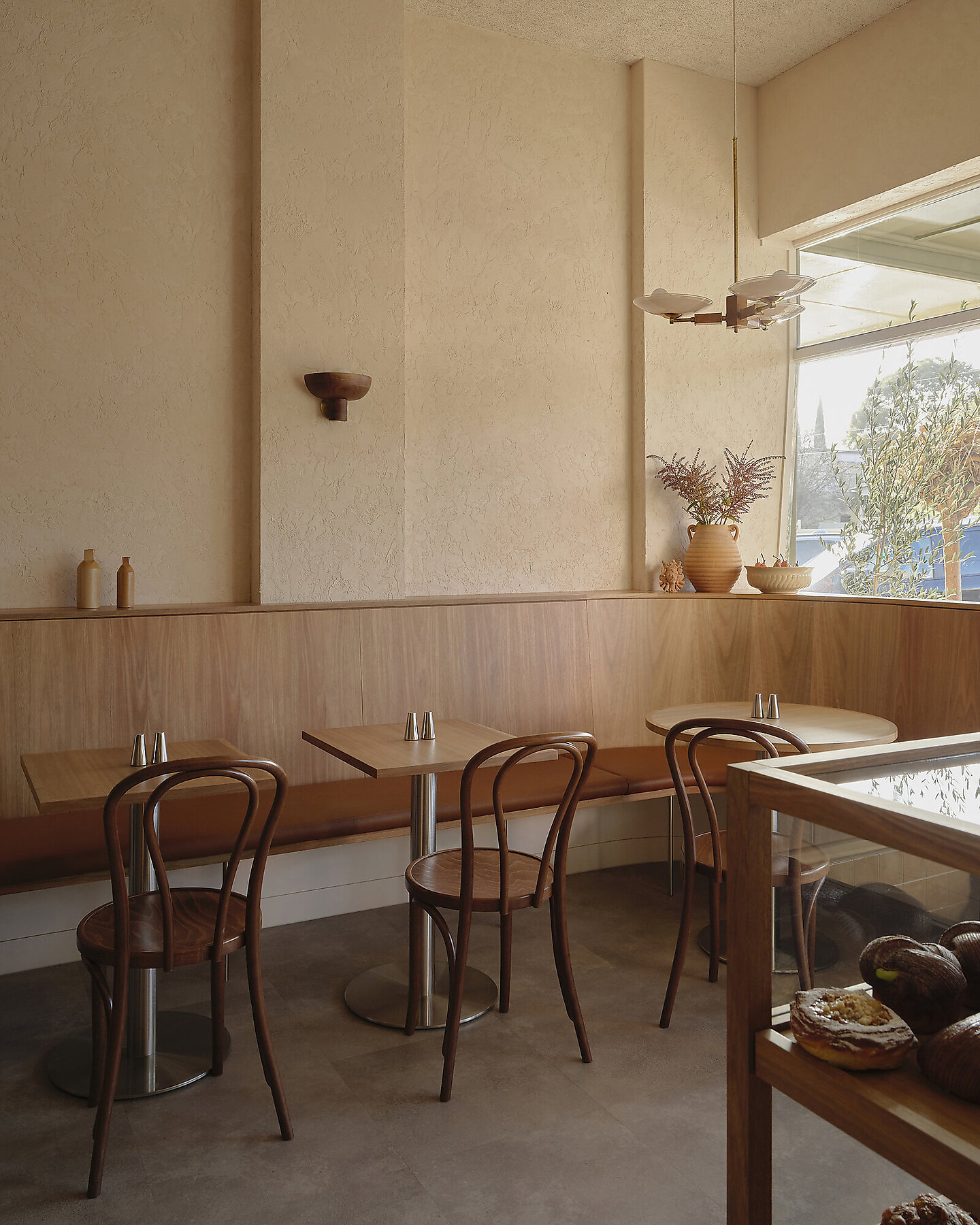 Lucci Eatery by Studio Esteta | Best Café Design 2025 | Eat Drink ...